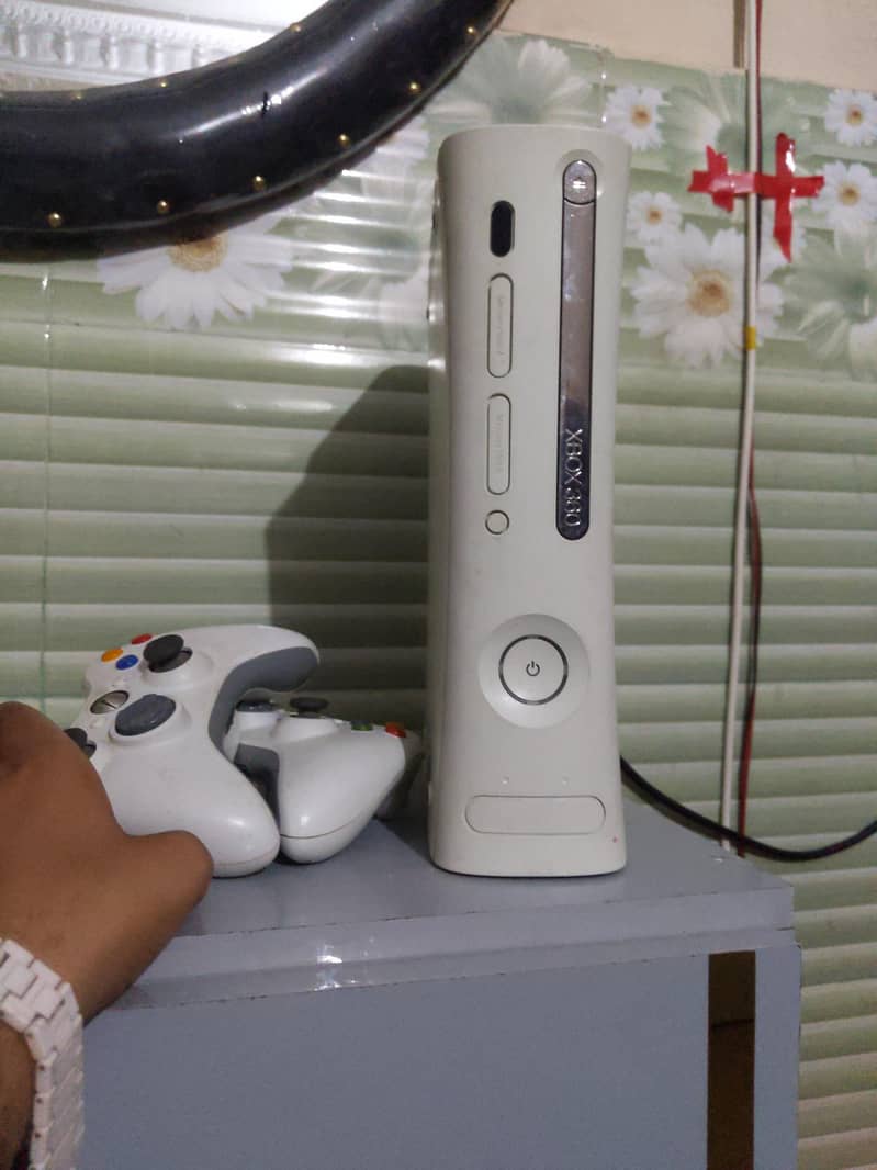 Xbox 360 with box 2 controllers 60 games installed - Gaming Consoles ...