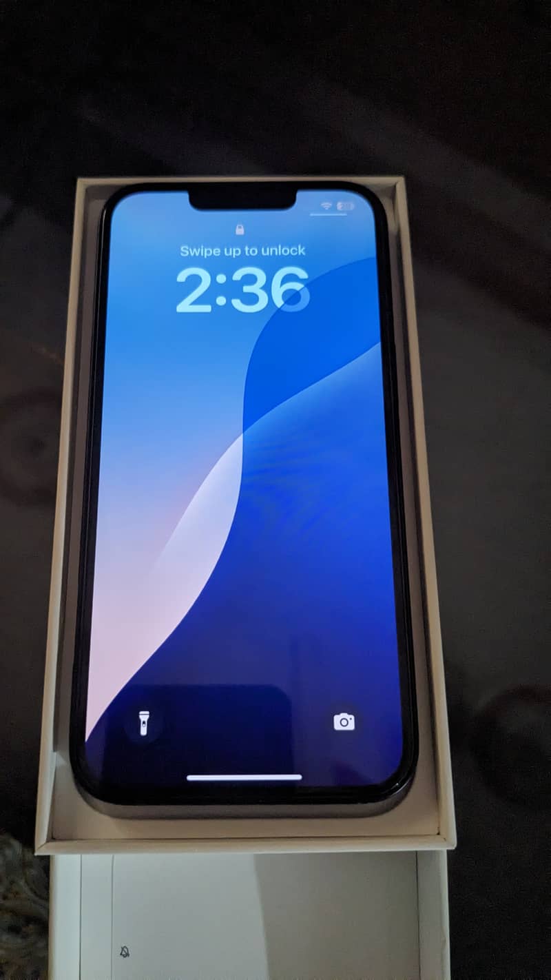 iPhone 13 128 GB 10/10 Condition with Box - Mobile Phones - 1115746356