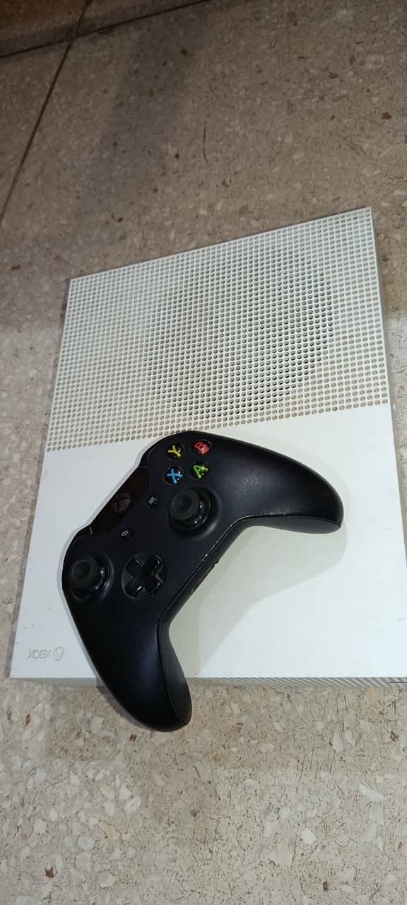 Xbox One S 1 TB With Controller - Gaming Consoles - 1115753169