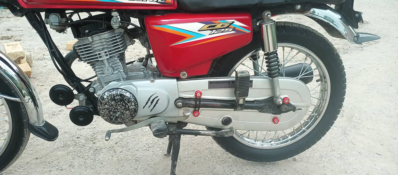 Honda 125 full clean bike - Standard Bikes - 1115762141