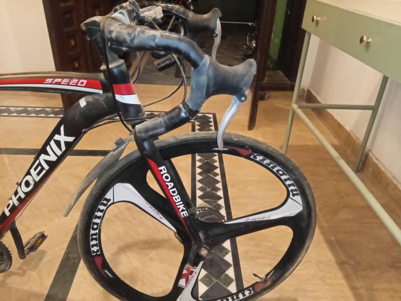 Phoenix Road Bicycle / 9 Gear - Road Bikes - 1115775192