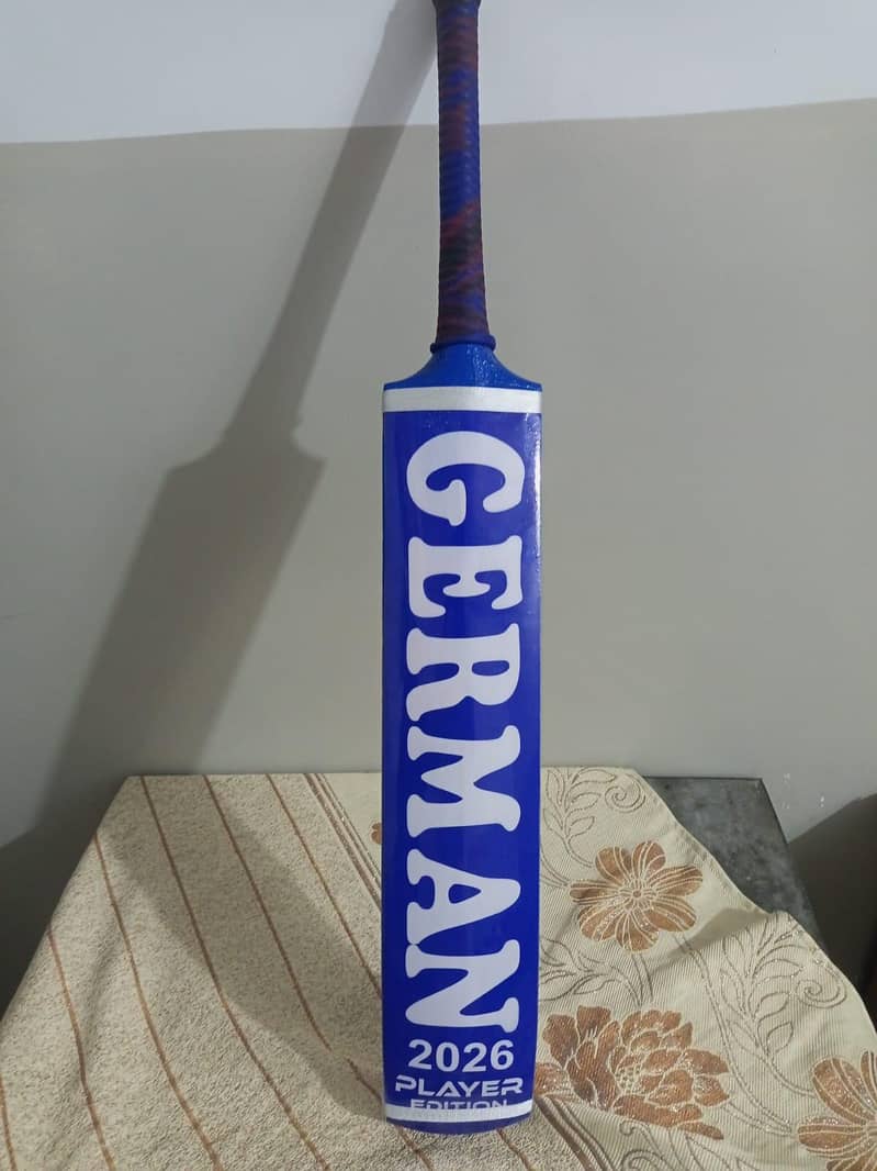 original Coconut cricket Bat - Sports Equipment - 1115779967