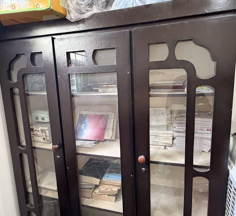 Elegant Wooden Showcase Premium Wooden Display Cabinet Stylish Wooden ...