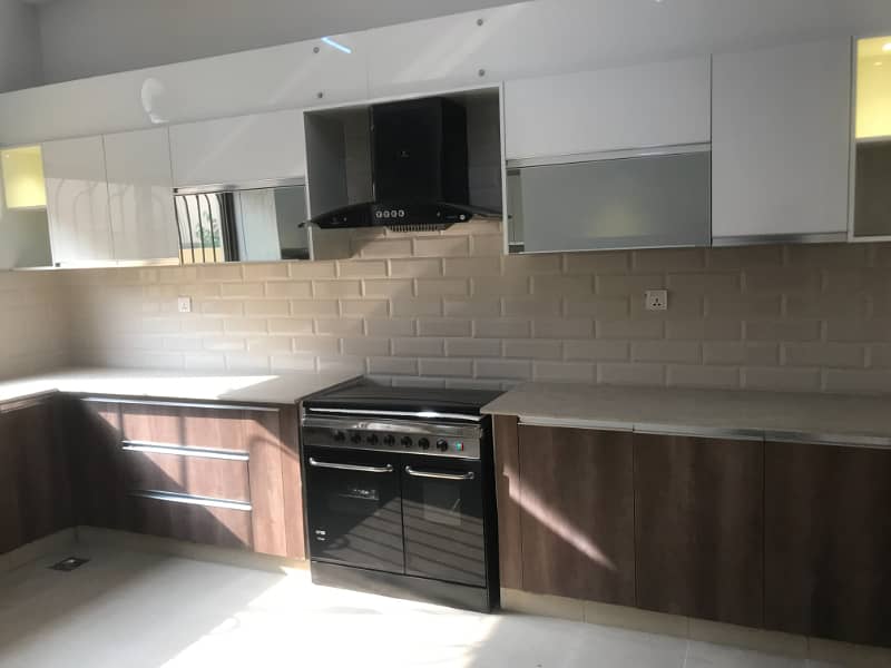 17 Marla 5 Bed House For Rent In Askari 10 Sector F, Lahore - Houses ...
