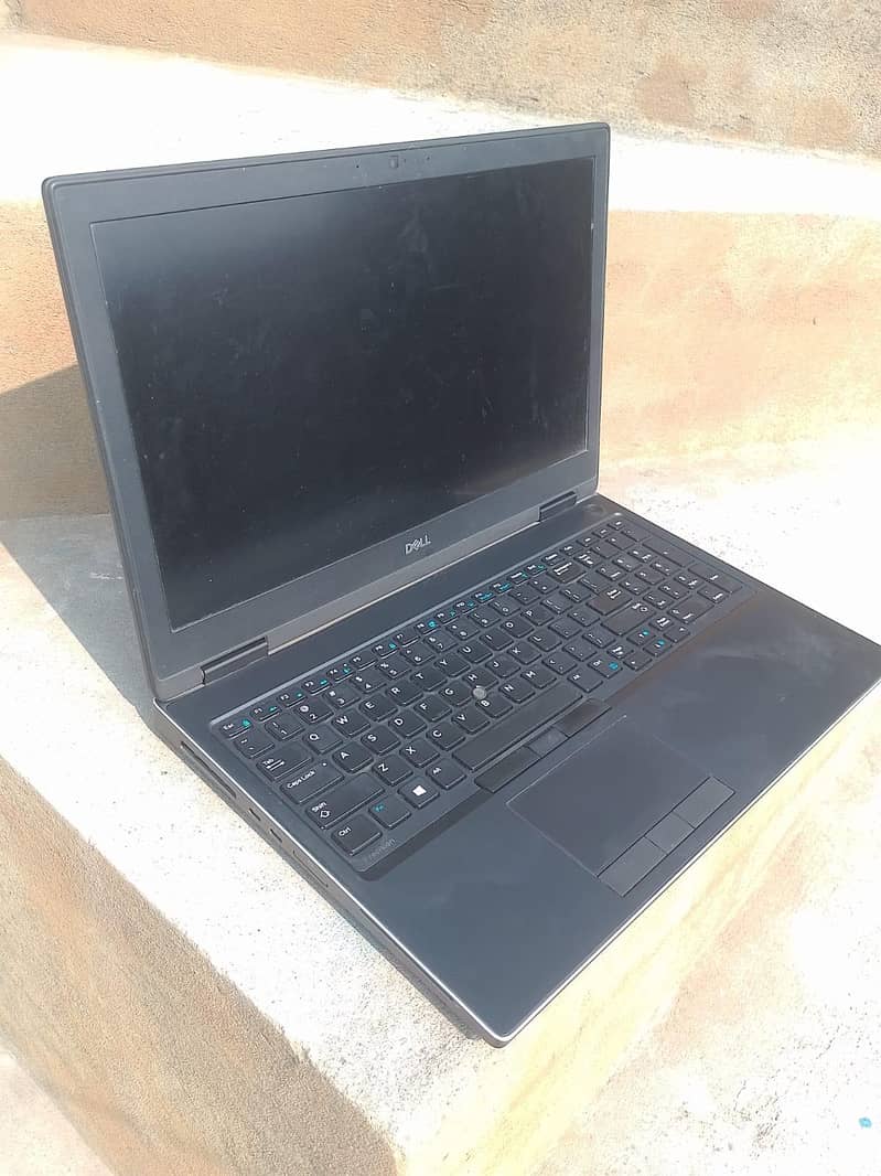 Dell Precision 7530 Workstation – Core i7-8850H - Laptops - 1115799955