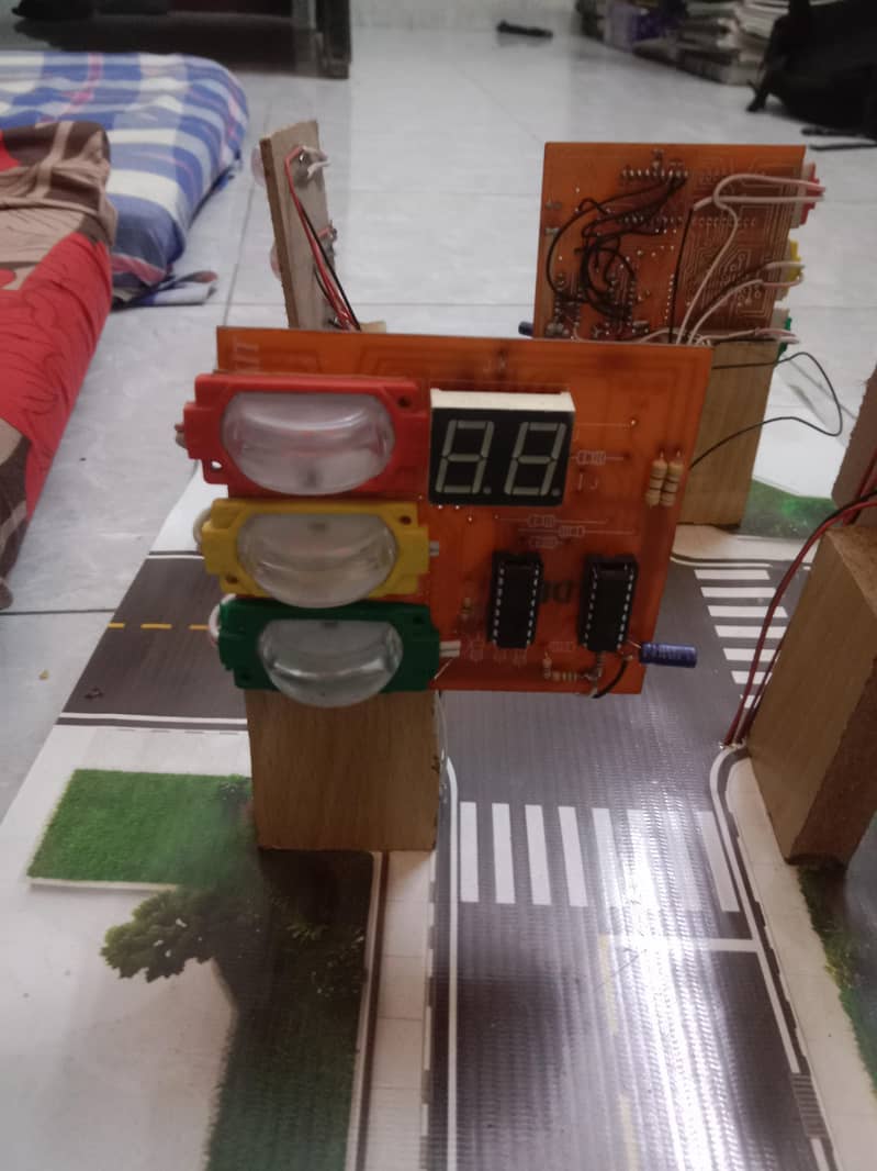 4 way traffic light system - Other Equipments - 1115802595