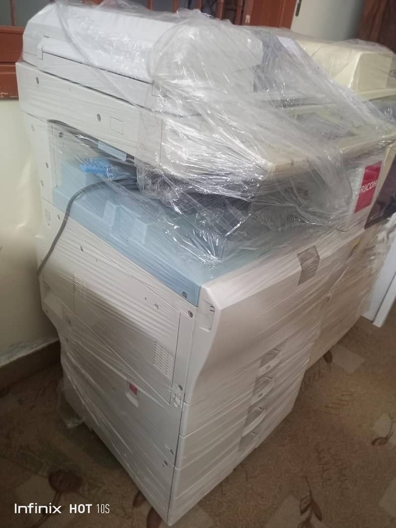 Ricoh 2051 Color Machine - Printers & Photocopiers - 1115809037
