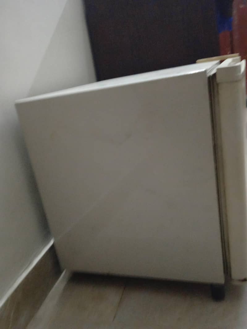 mini fridge, one door fridge , chota fridge,small fridge - Mini ...