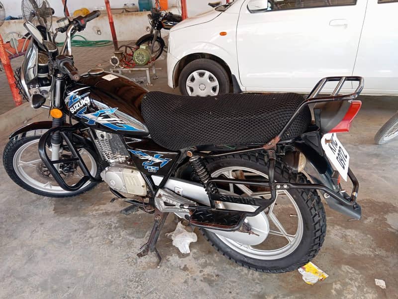 Suzuki 150 - Standard Bikes - 1115810736
