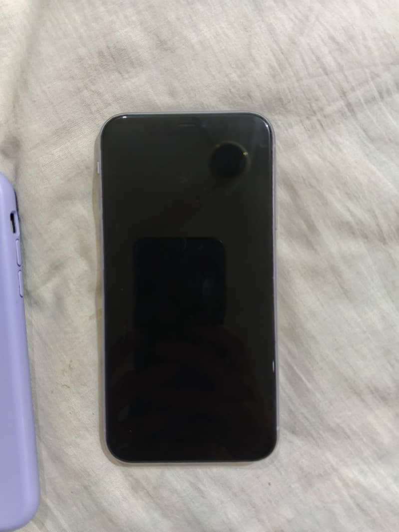 Iphone 11 with Cover - Mobile Phones - 1115812423