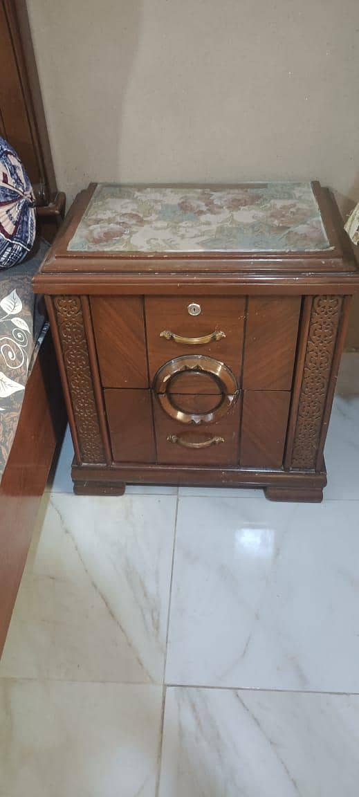 King Size Wooden Bed Set with Dressing Table - Beds - 1115816885