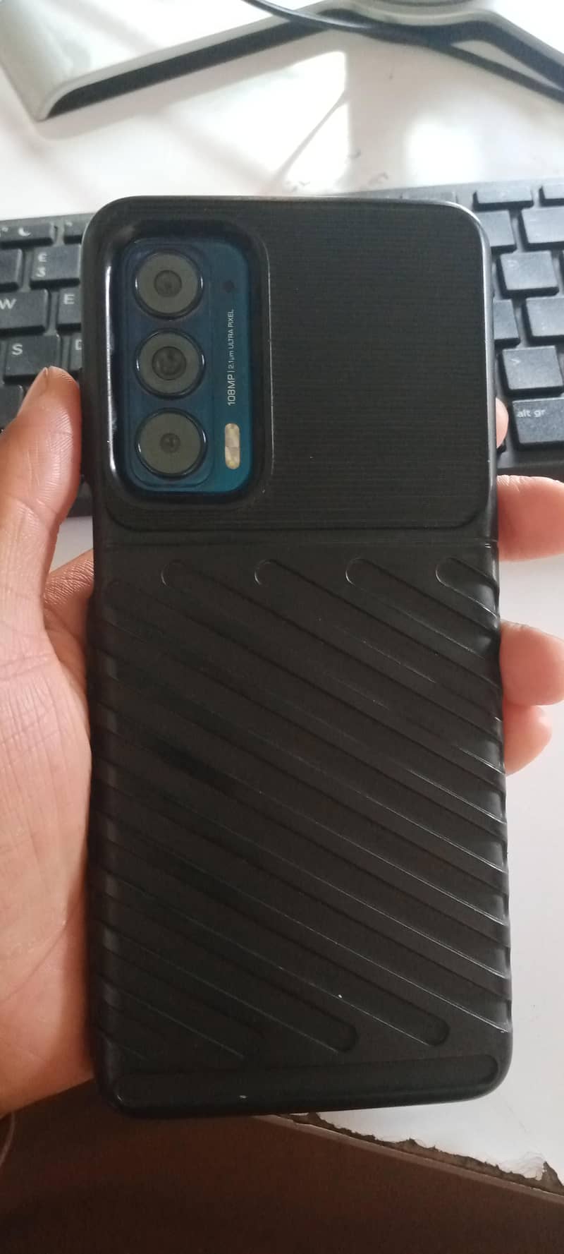 Motorola Edge - Mobile Phones - 1115822263