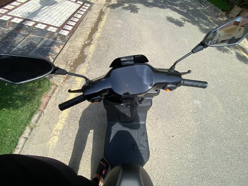 electric scooty - Electric - 1115857487