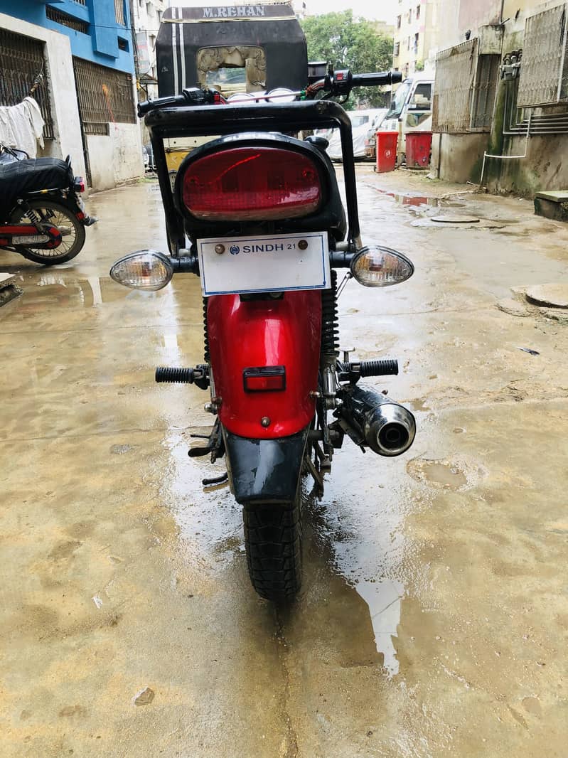 Suzuki GS 150 SE - Standard Bikes - 1115894709