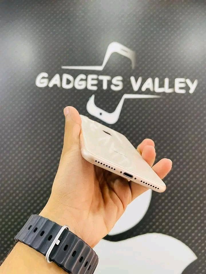 Iphone 8plus pta approved 256gb My Whatsapp number 0309-37-13_656 ...