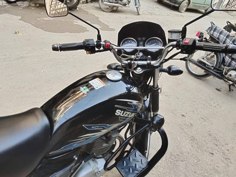 suzuki 150cc - Standard Bikes - 1115964626