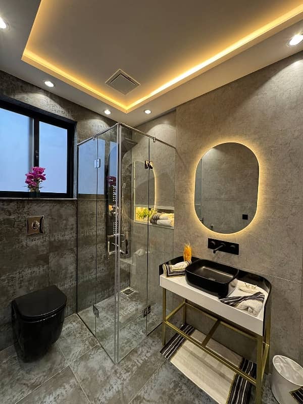 Flat For Sale Allah Noor Apartment Fully Renovated In Gulshan Block 7 ...