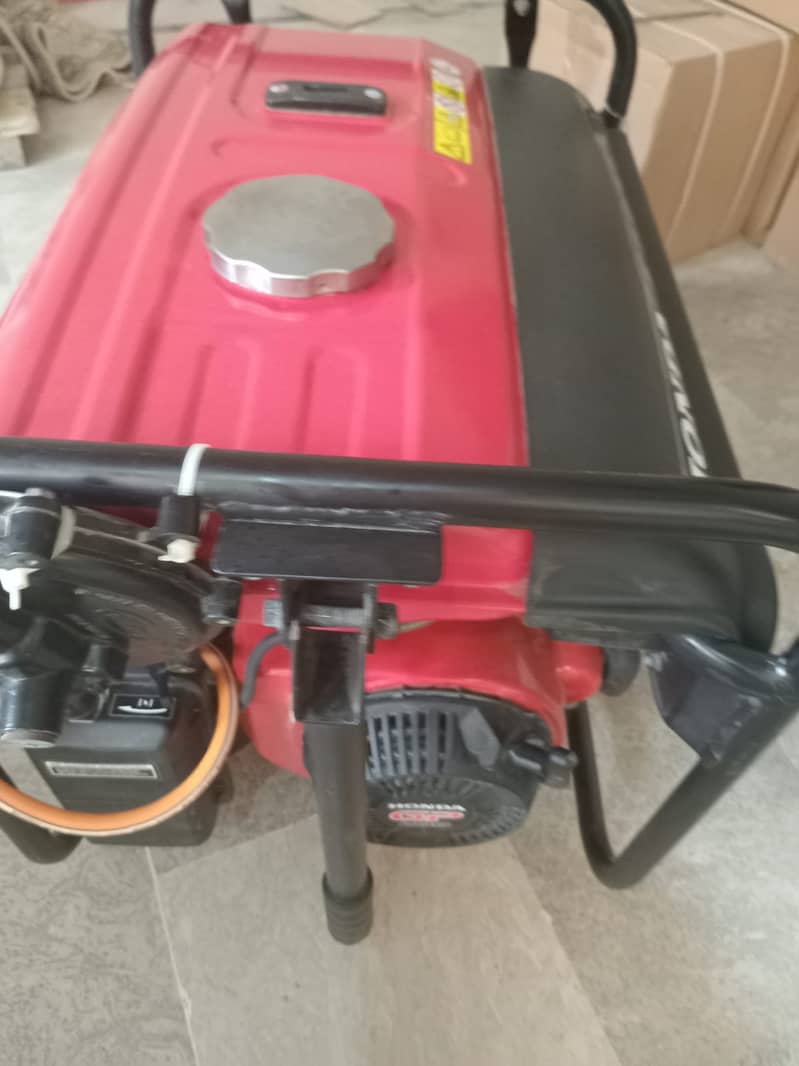 Honda Ez3000cx 2023 model 2.5kva - Generators - 1116190532