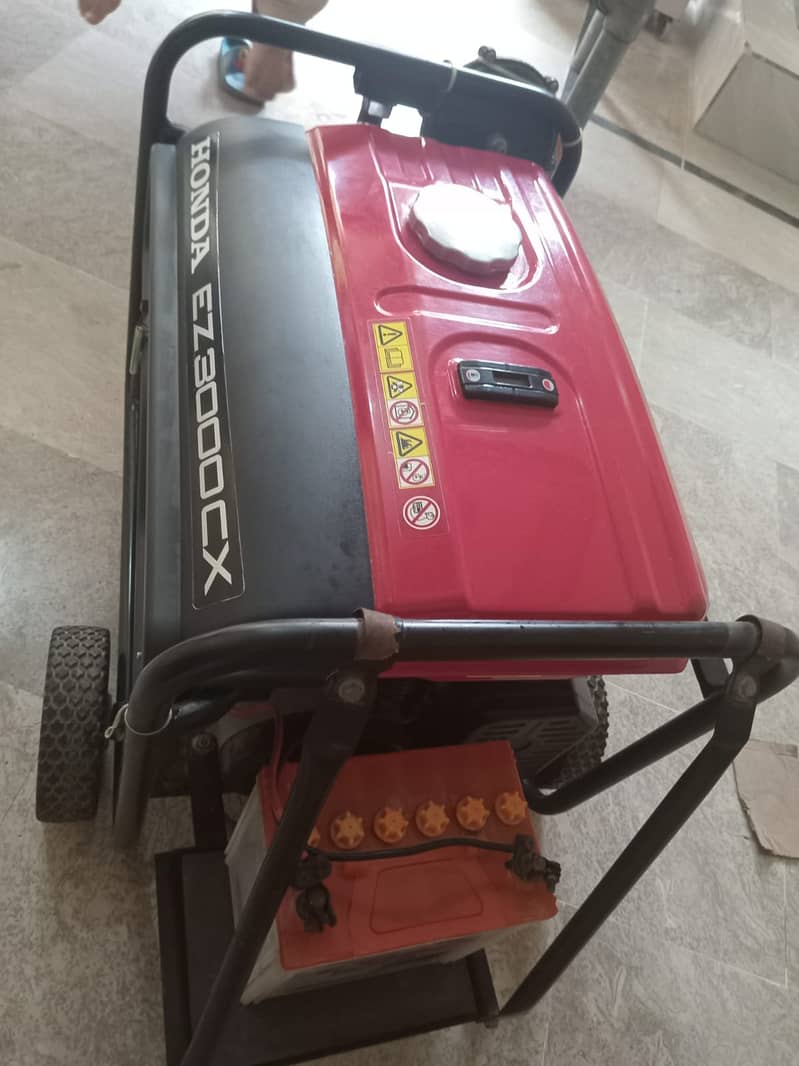 Honda Ez3000cx 2023 model 2.5kva - Generators - 1116190532